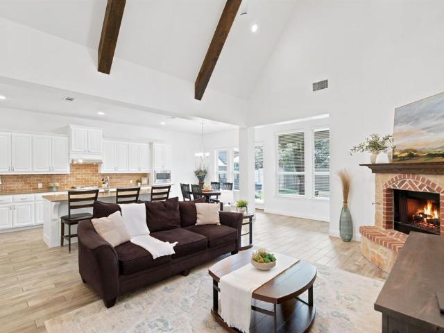 1421 8th Street