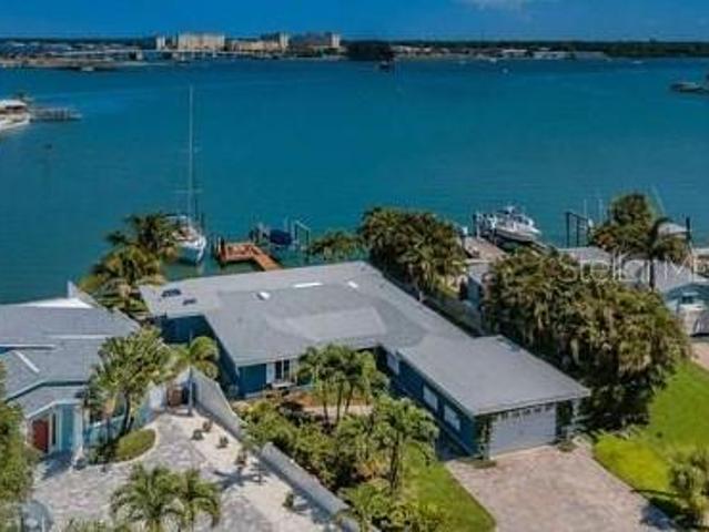 14223 E Parsley Dr, Madeira Beach, FL 33708