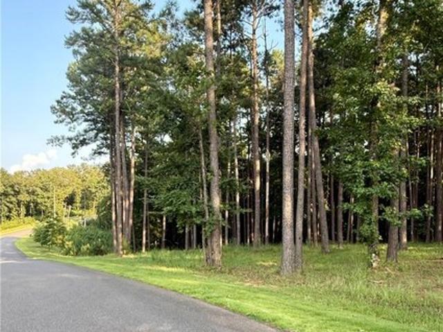 14220 Watercolor Dr, Northport, AL 35475