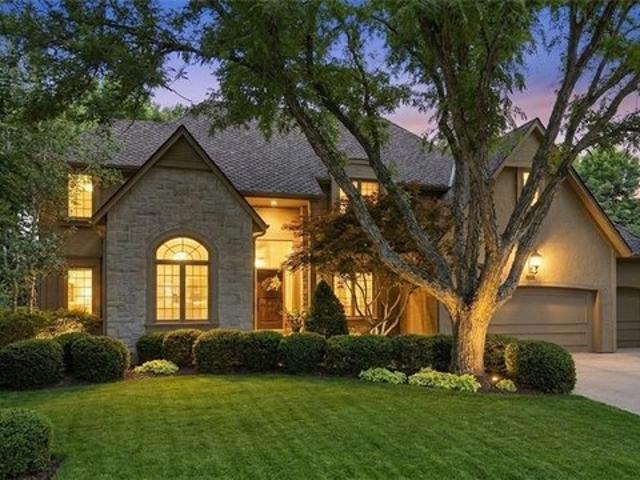 14227 Eby St, Overland Park, KS 66221