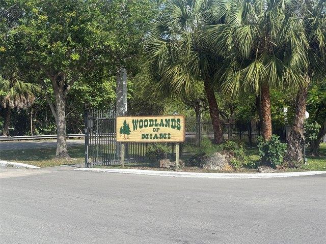 14225 Memorial Hwy # 1F, Miami, FL 33161