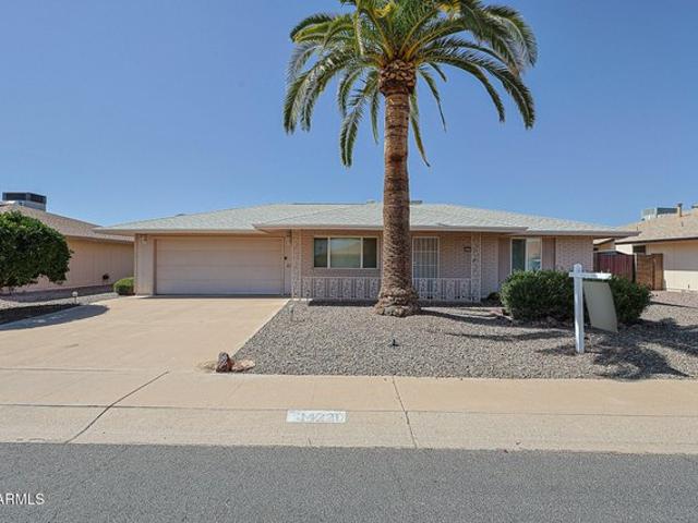 14228 N McPhee Dr, Sun City, AZ 85351
