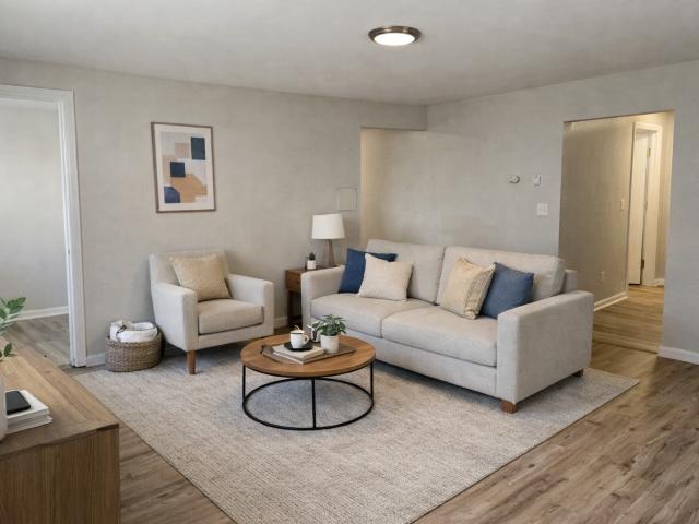 1422 Macon