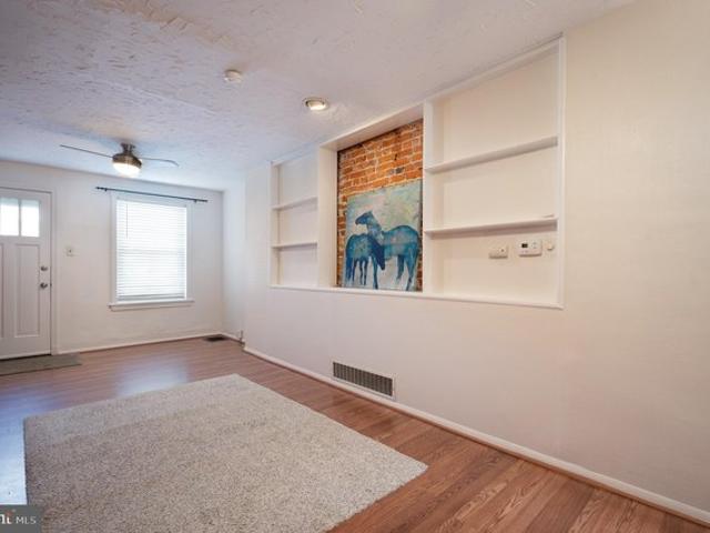 1422 N Lincoln St, Wilmington, DE 19806