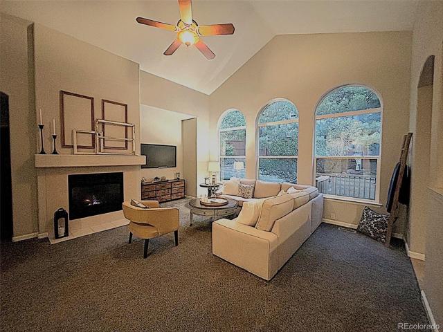 1422 Colebrook Court