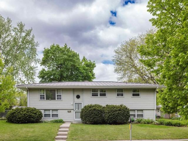 1422 Ellen Ave, Madison, WI 53716