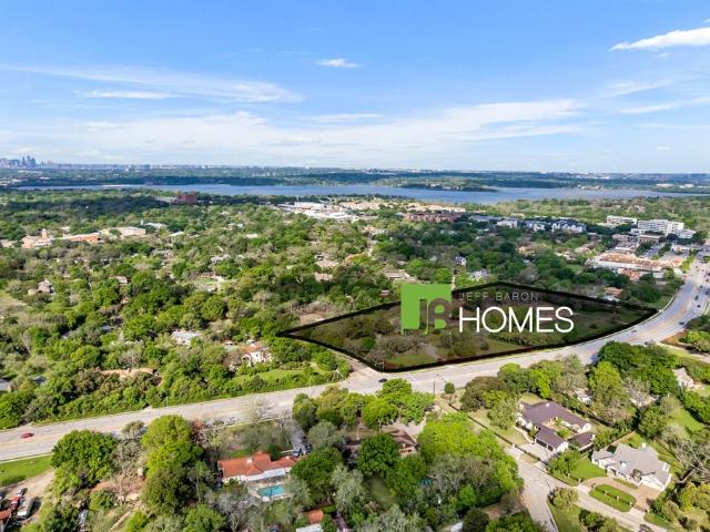 1422 Paloma Drive