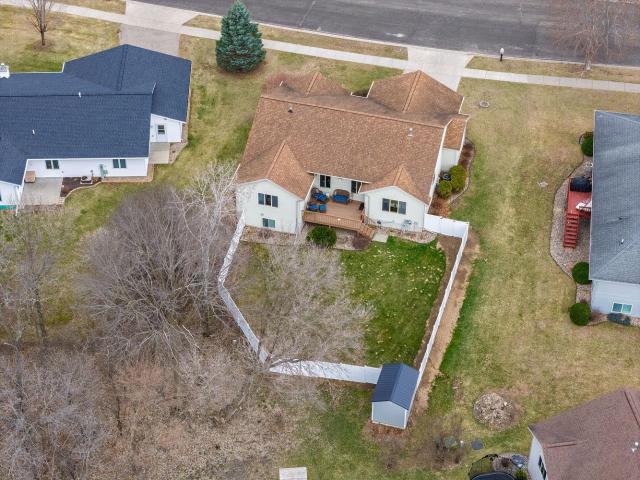 1422 Ridgeview Drive