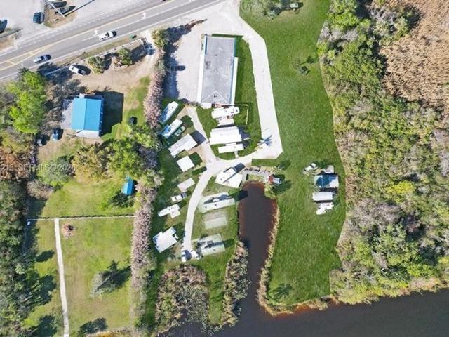 1422 US Highway 441 SE, Okeechobee, FL 34974