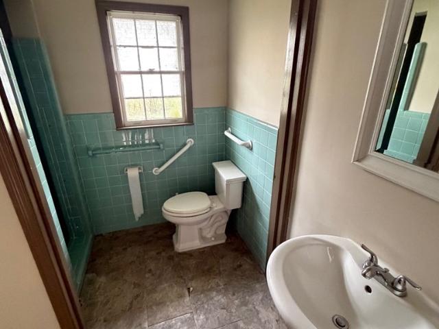 1422 Westgate Pkwy