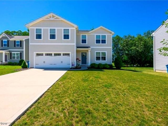 1422 Wood Fern Dr, Akron, OH 44312