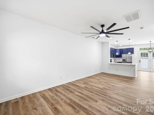 14237 Tamarack Drive