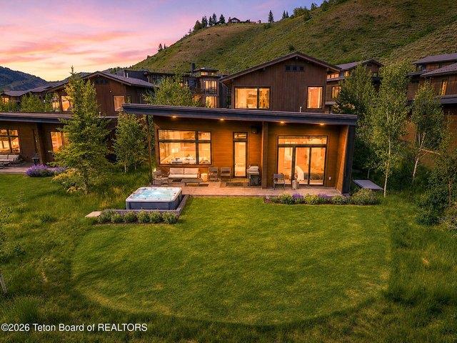 14235 Wullf Way Unit Lc, 209, Hoback Jct, WY 83001