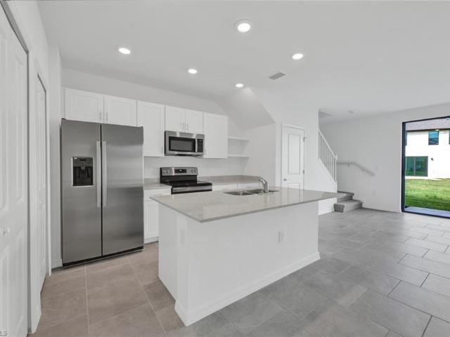 14236 Oviedo Pl, Fort Myers, FL 33905 | MLS #225077
