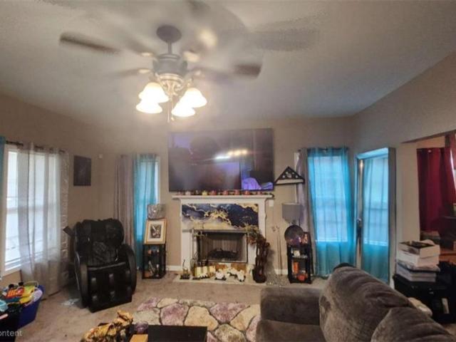 1423 Metropolitan Parkway