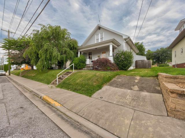 1423 Mill Street