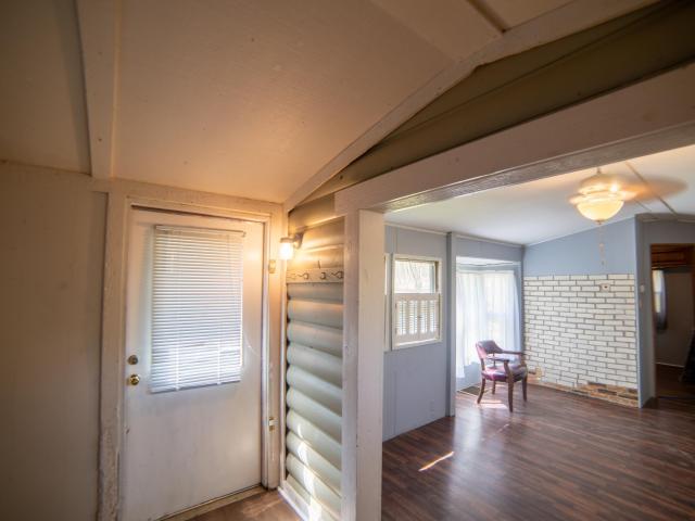 1423 N Lawrence Hollow Drive