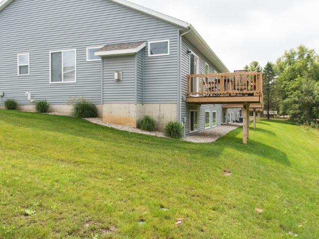 1423 N Village Circle