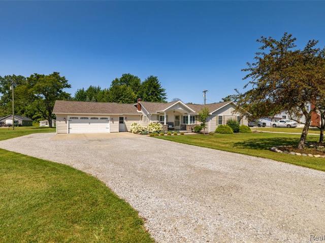 1423 Belle River Road
