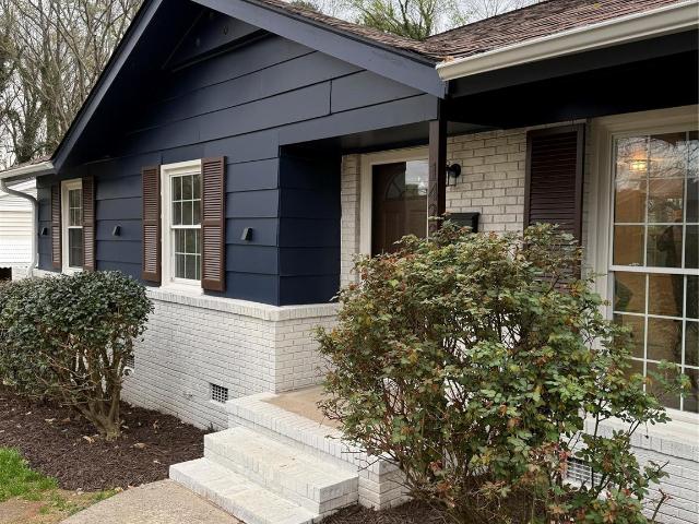 1423 Chelveston Drive