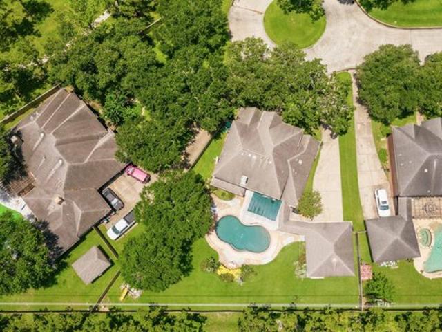 1423 Clarkdale Ct, Houston, TX 77094