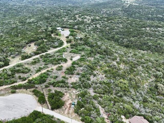 1423 County Road 2744