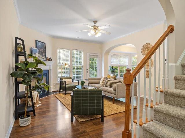 1423 Crimson Creek Drive