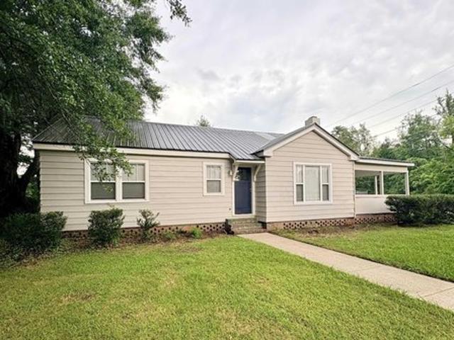 1423 Douglas Ave, Brewton, AL 36426