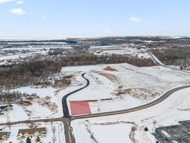 1423 Eastwind Ln Lot 14, Fond du Lac, WI 54937
