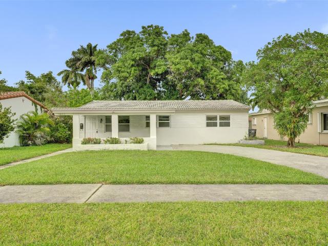 1423 Garfield St, Hollywood, FL 33020 | MLS #B26019 | Compass