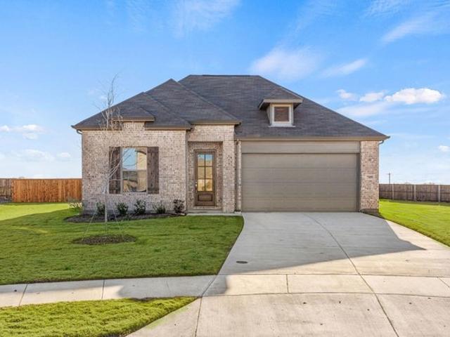 1423 Golden Meadow Dr, Van Alstyne, TX 75495
