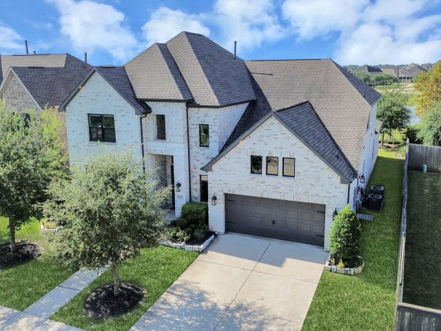 1423 Hackberry Heights Drive