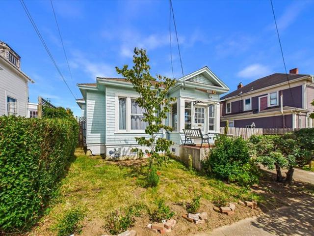 1423 L St, Eureka, CA 95501