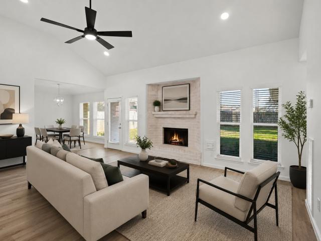 1423 Lazy Spring Drive