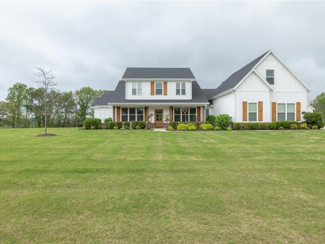 1423 River Point Road