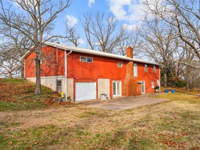 1423 State Highway 265, Hollister, MO 65672