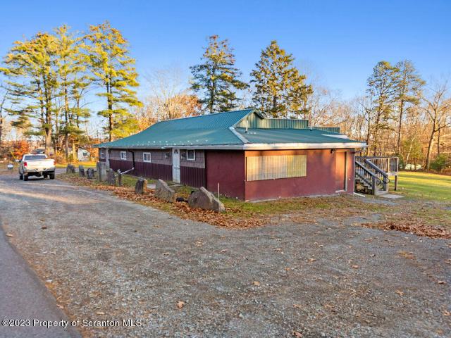 1423 Sr 92 Tunkhannock Pa, Falls, PA 18615 | MLS #23 5101 | Compass
