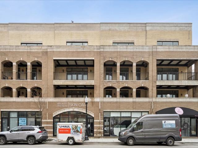 1423 W Belmont Ave, Unit 4, Chicago, IL 60657 | MLS #12624