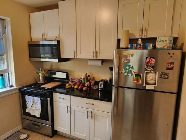 1423 35 Martha Washington Dr. 1 Bedroom Apartment for Rent at 1423 Martha Washington Dr, Wauwatosa, WI 53213
