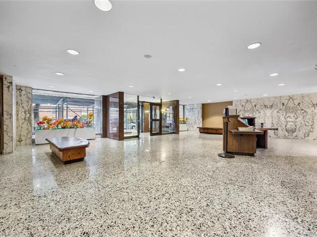 142 05 Roosevelt Avenue 7