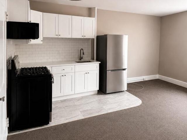 142 144 Kings Highway E # A2