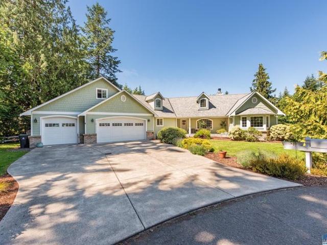 142 Charles Way, Sequim, WA 98382