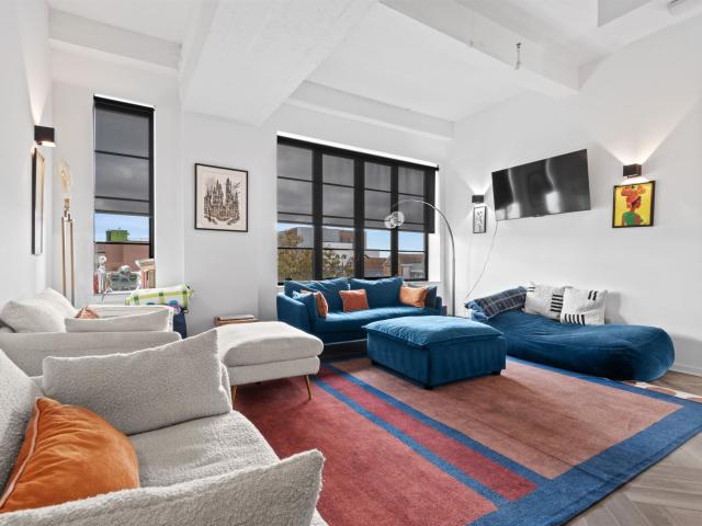 142 Charles St # 3C