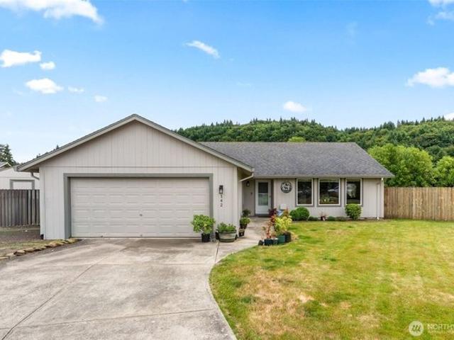 142 Charles St, Longview, WA 98632