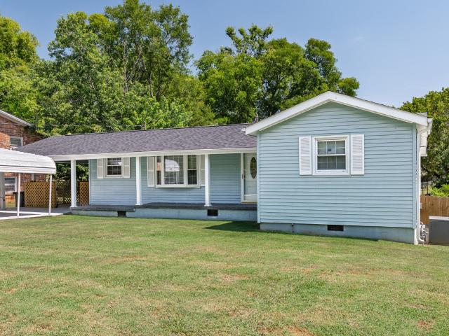 142 Circle Dr