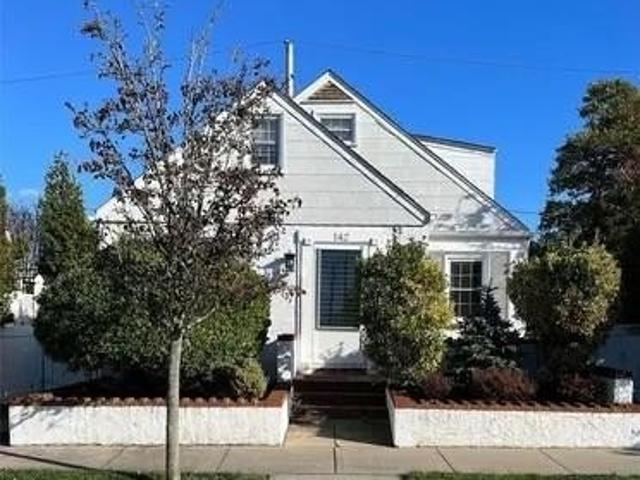 142 Cleveland Ave, Long Beach, NY 11561