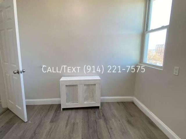 142 Buena Vista Ave Yonkers, NY 10701