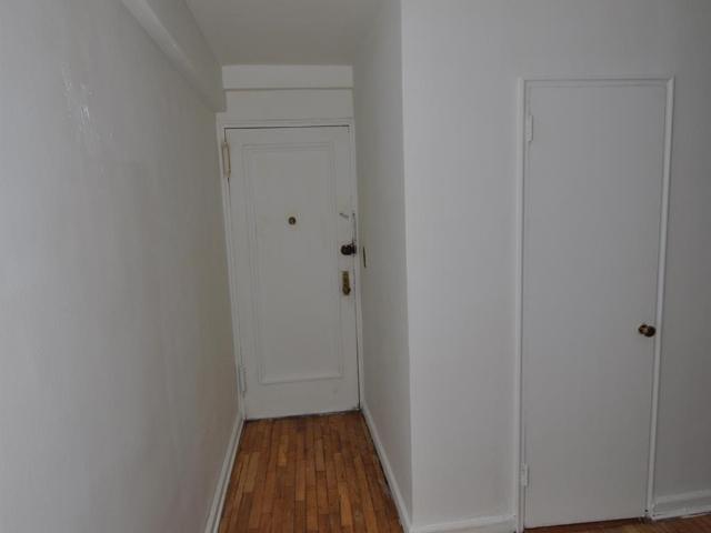 142 Garth Road 1R