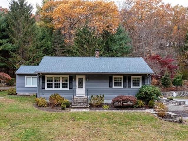 142 Douglas Pike, Smithfield, RI 02917