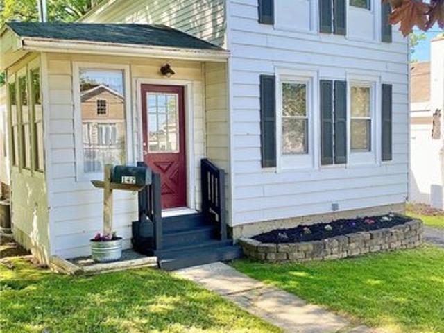 142 E Oneida St, Oswego, NY 13126